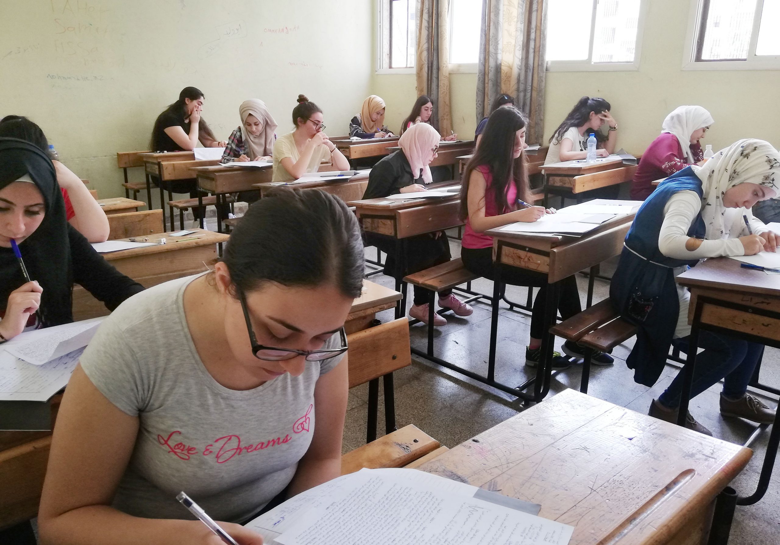 4 حالات غش في اليوم الأخير لامتحان الثانوية في اللاذقية الوطن أون لاين